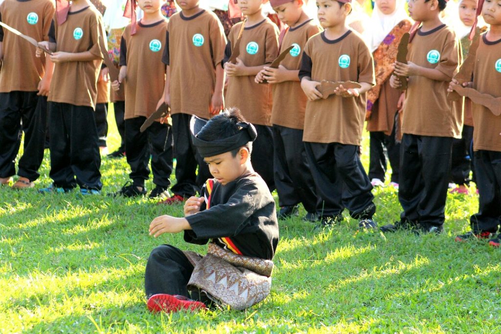 Watak Pahlawan Melayu gegar Sukan PASTI