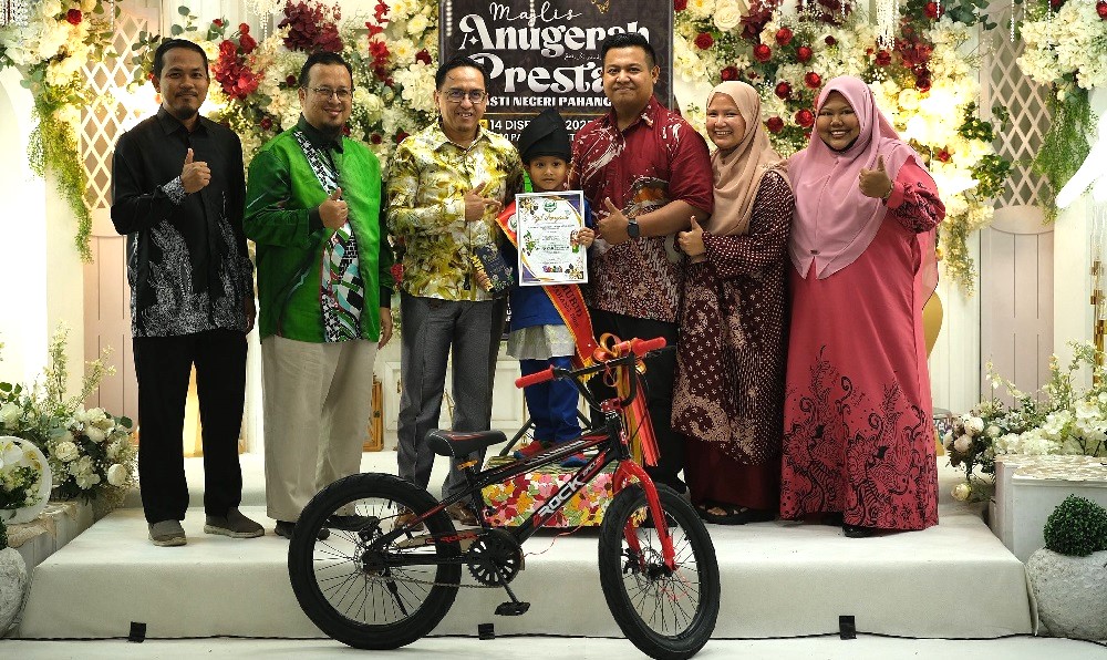Anugerah Prestasi PASTI bukan sekadar rai kejayaan pelajar
